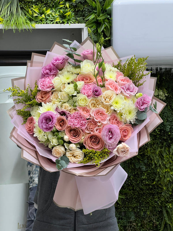 Fresh Flowers, Bouquets and Boxes - Delivered across Dubai – Floral ...